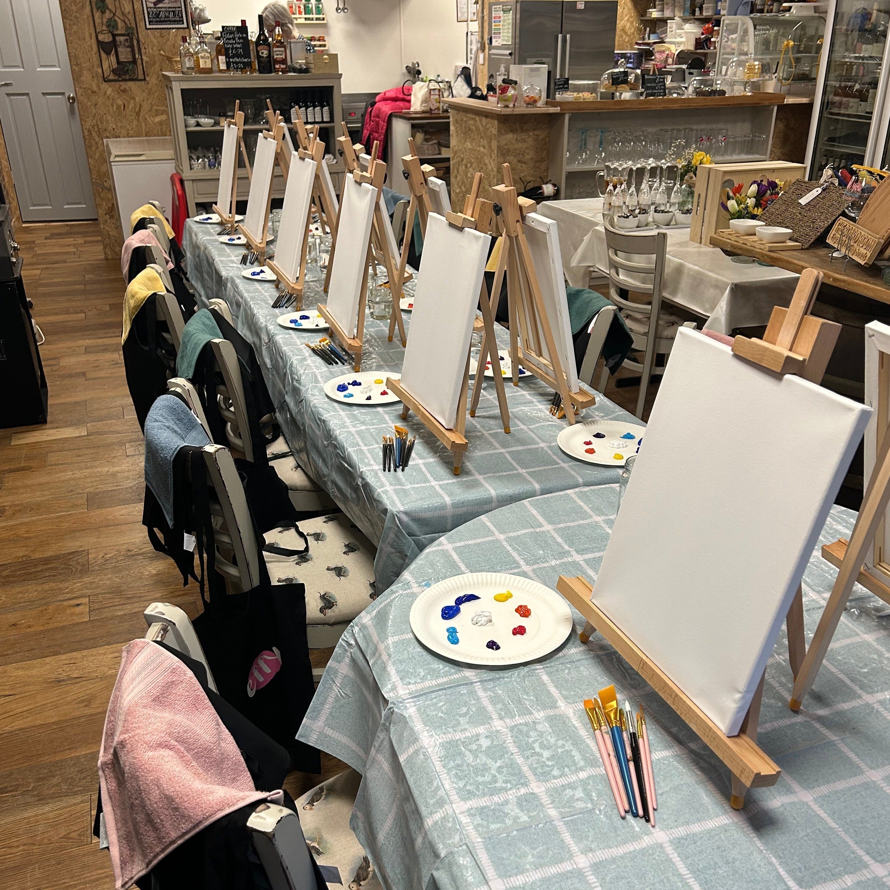 Paint Night Parties with Effy, Beginner Friendly – Effy the artist